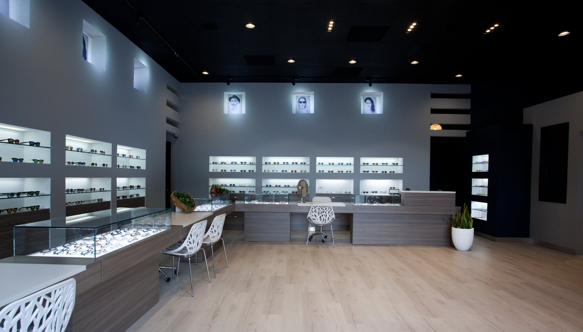 Luxury Eyewear Boutique – Optical Connection